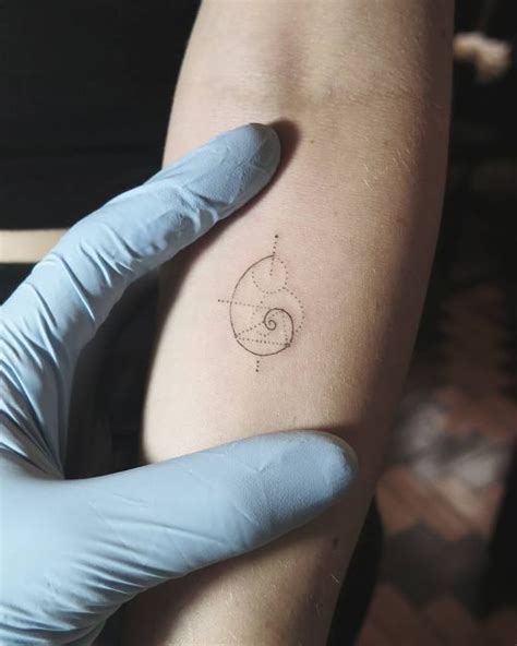 Pin Tillagd Av Fernanda Acosta Arguello På Tatoo Tatuering