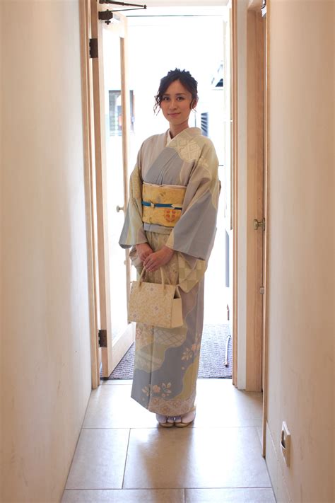 六花のレンタルきもの 結婚式 訪問着 薄水色花紋 Hgr3 8 着付け・ヘアメイク 六花 結婚式 訪問着 水色