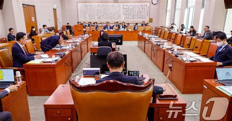 상법 전쟁 재점화…민주 비정상의 정상화 국힘 기업 발목