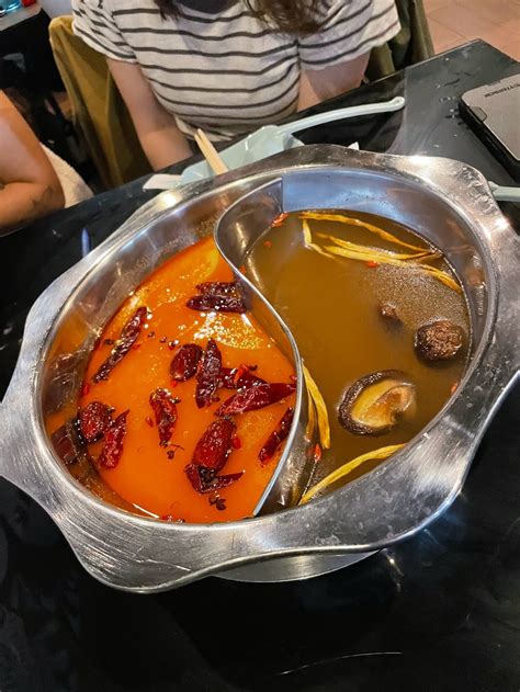 Hou Yi Hot Pot 92 Hester St New York Ny 10002 Usa Businessyab