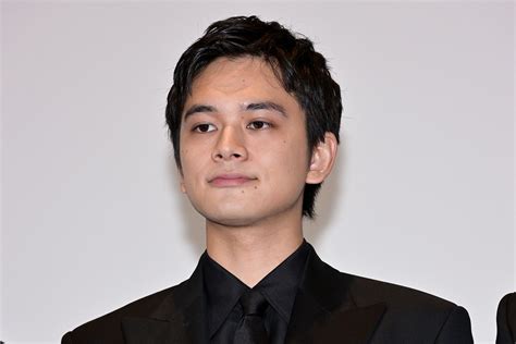 北村匠海、朝ドラ現場におにぎり必須「最近ハマりすぎていて」 監督からツッコミ「『あんぱん』なのに？」 Encount