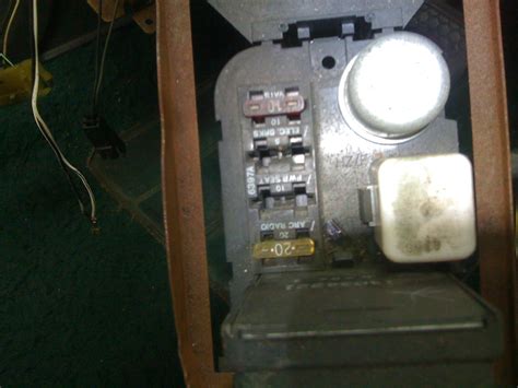 Whats The Fuse Box Under The Hood Called At Ben Vincent Blog