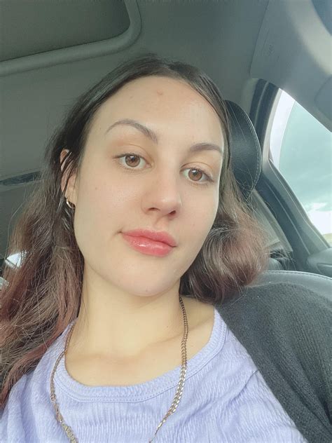 Who Loves A Car Selfie 😜 Rselfiegirl