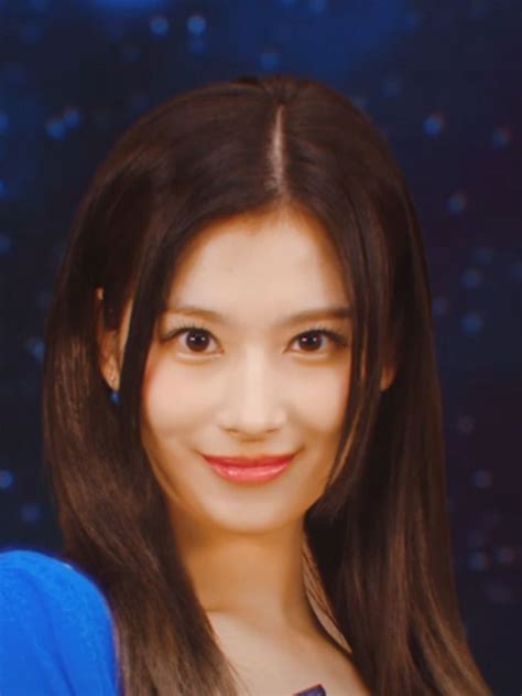 Twice Talk That Talk Sana