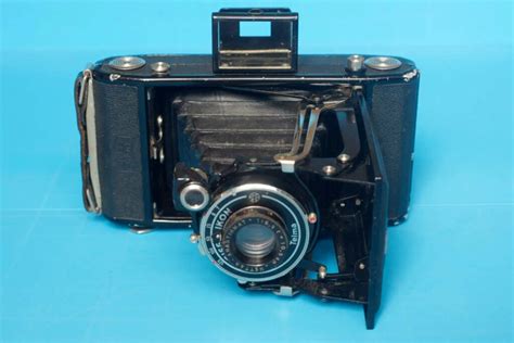 Zeiss Ikon Nettar 515 2 A More Affordable Zeiss Camera 35mmc