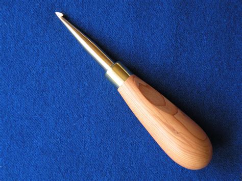 Hartman Primitive Hook 8mm Meetinghouse Hill Designs