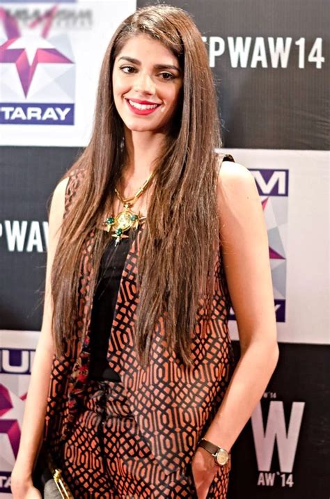 Sanam Saeed Cute Celebrities Pakistani Models Celebrities