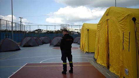 Earthquake Fears Prompt Precautions On Santorini And Nearby Islands