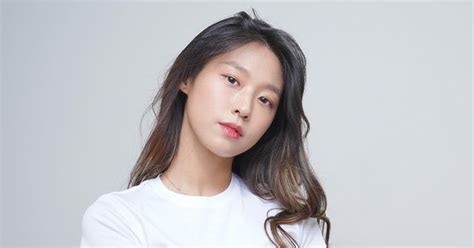 추성훈 이어 설현도 백신 후유증 호소 겨드랑이 통증 저뿐인가요