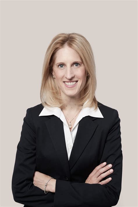 Louise Kennedy Banking And Finance Lawyer In Toronto People Fasken