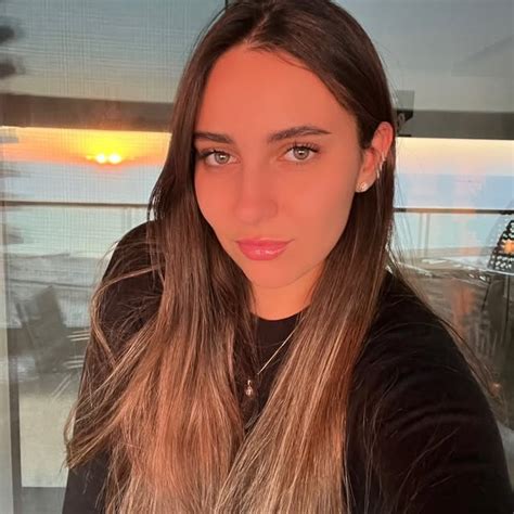 Yuval Hazut Yuval Hazut • Threads Say More