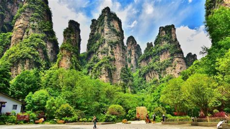 Trung Quốc Nghi Xương Trương Gia Giới Phượng Hoàng Cổ Trấn 5N4Đ NOSHOP TADITOURS