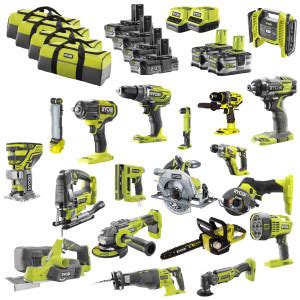 Наборы инструментов в фирменном магазине Ryobi