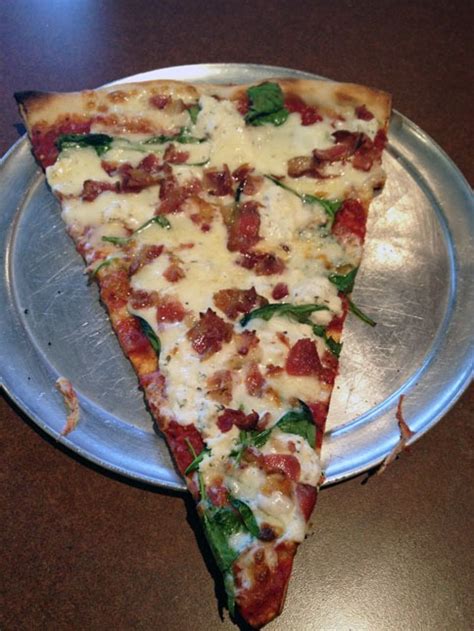 Classic Slice Pizza Review Milwaukee Wisconsin