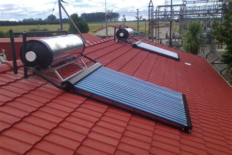 300 Ltr Solar Water Heater Renewable Energy Source 2 Types Flat Plate