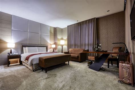 馥藝金鬱金香酒店 苗栗馥藝金鬱金香酒店 套房房型 坪數大 Mini Bar
