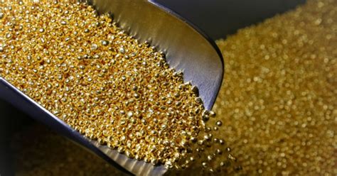 Oro Cae 1 Por Alza De Wall Street En Medio De Optimismo Reapertura