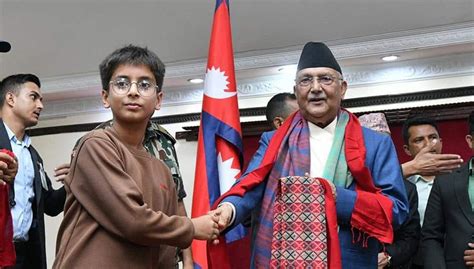 प्रधानमन्त्री ओलीको आग्रह डिजिटल माध्यमबाट शुभकामना दिनुहोस् भेटमा