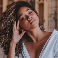 Laysa Gabrielle 🤍 Linkedin