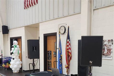 Okc Tours And Entertainment Dj Oklahoma City Ok Weddingwire