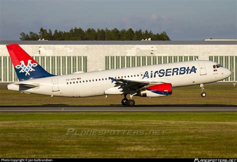 Yu Aph Air Serbia Airbus A320 232 Photo By Jan Gulbrandsen Id 1190367