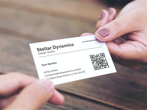 Cómo Crear Una Tarjeta Personal Con Código QR De Forma Sencilla