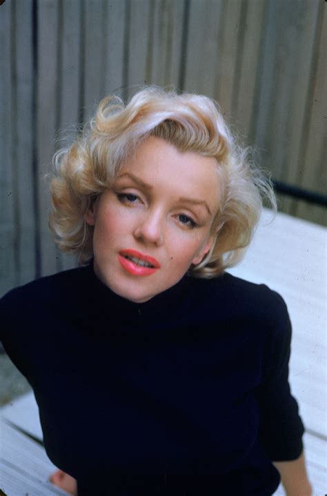 Marilyn Monroe At Home In Hollywood Color Photos Of The Star In 1953