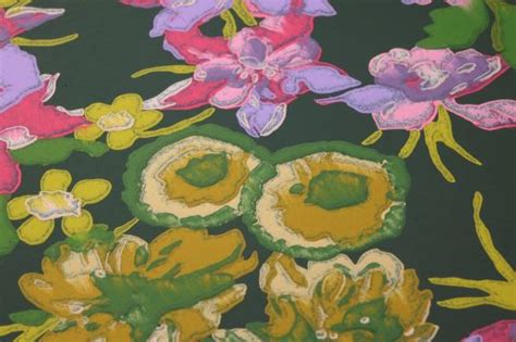 Wallpaper Tinna Dark Green Wallpaper From The 70s