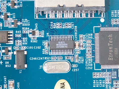 Shuttle OMNINAS KD20 Review - A Look Inside | TechPowerUp