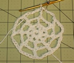 Crochet Spider Webs A Free Pattern Roving Crafters