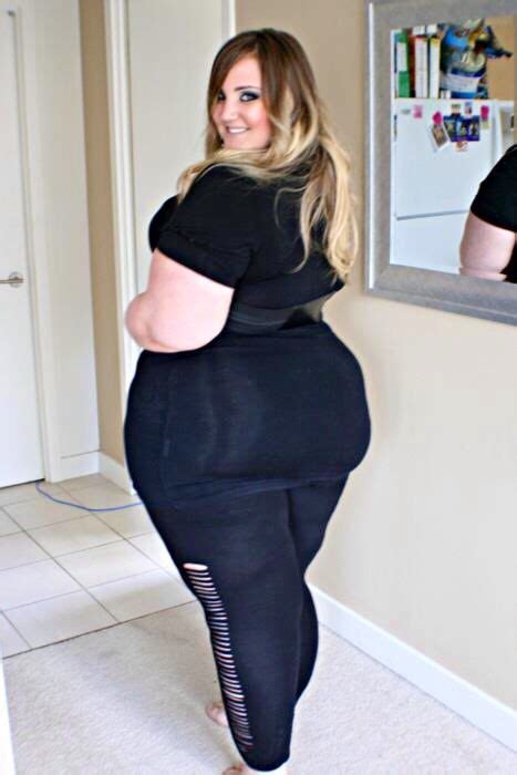 Pin By Aaron James On Big Is Beautiful Sexy Ssbbw Curvy