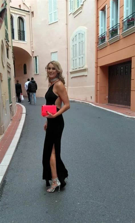 A Few Yrs Ago In Monacowho Travels Alone In There 40s And Do U Recommend Tours Andor Solo