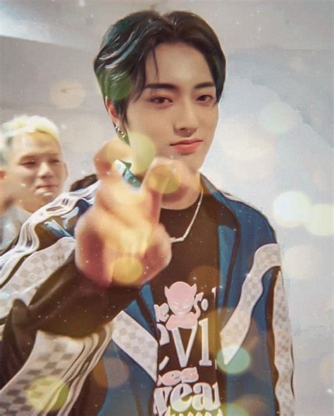 Hdharuto On Twitter💙 Gambar Gaya Berpakaian Gaya
