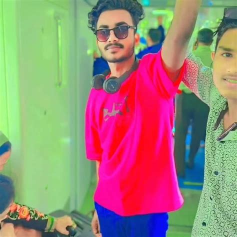 Badmash Mafia😈😈🦅🦅😈😈🦅🦅🦅😈 King Mafia Raja 302 • Threads Say More