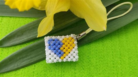 МК брелок з бісеру 💙💛