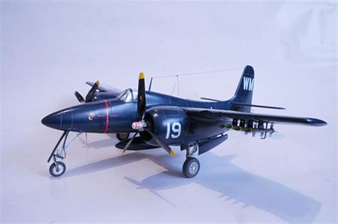 F 7f 3 Tigercat 1 48 Italeri Imodeler