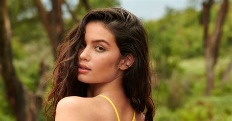 10 Gorgeous Photos Of Brazilian Model Anne De Paula In Kenya Swimsuit