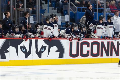 Uconn Mens Hockey Lands Goaltender Kam Hendrickson