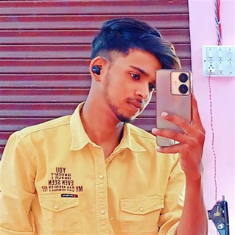 Cutefaizul On Threads