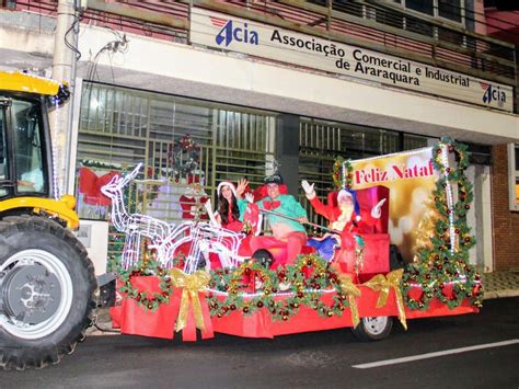 Noite Feliz No Centro De Araraquara Associação Comercial E Industrial