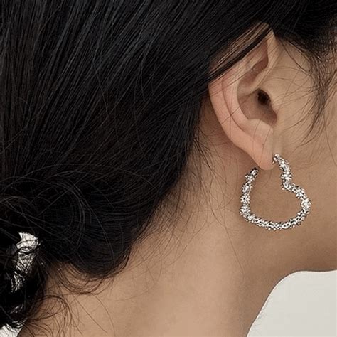 고급 심플 엔틱 은침 하트 링귀걸이 에이블리