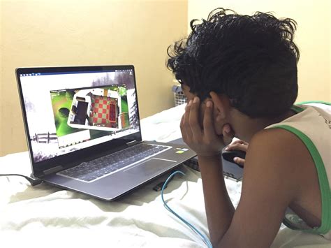 Got My 8 Y O Cousin To Start Playing Hes Obsessed Currently 30 Mins