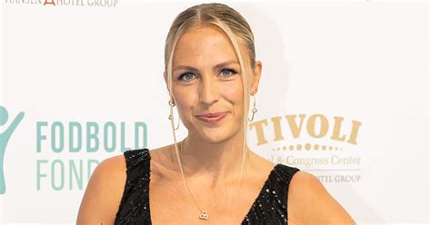 Josefine Høgh Opereret Efter Ulykke Nu Deler Hun Opdatering Fra Hospitalet