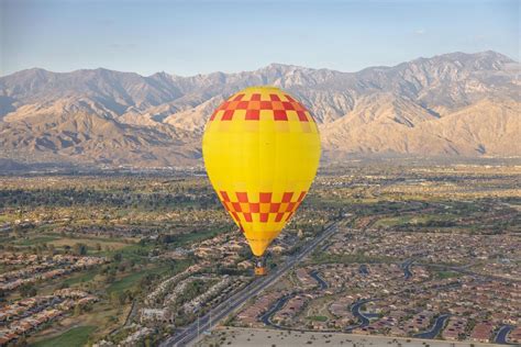 Photo Tour Palm Springs For The Holidays