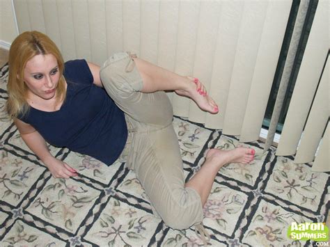 Pictures Of Aaron Summers Stripping Nude Just For You Porn Pictures