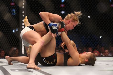 12 Breathtaking Photos From Holly Holms Dominant Victory Over Ronda