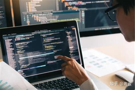 web前端：使用reactjs构建的应用类型 知乎