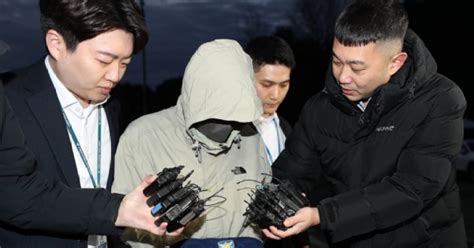 46억 횡령 건보공단 팀장 구속 상태로 재판행