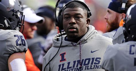 Illinois Elevates Thad Ward To Assistant Head Coach The Champaign Room