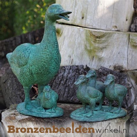 Beeld Moeder Eend Met Kuikens Bbw62039 Met Of Zonder Waterpomp Zonder Waterpomp Met Gratis
